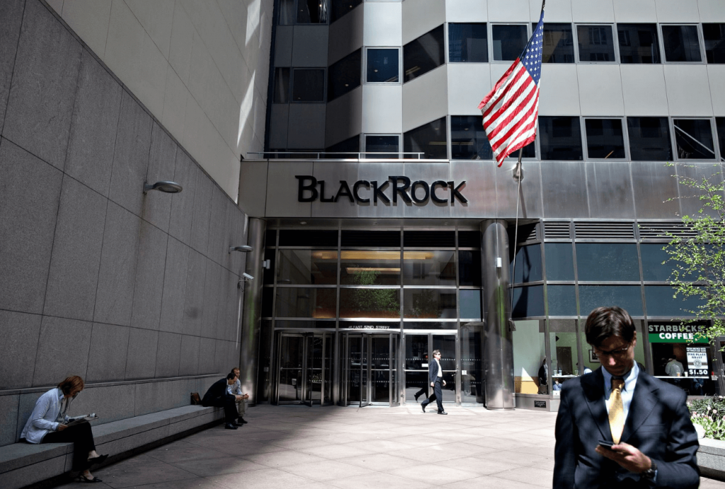 BlackRock Raises $673 m. for Climate-Focused Infrastructure Fund - News